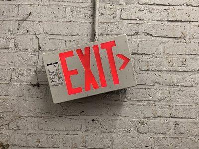 The Essential Guide to Exit Signs in Commercial Establishments