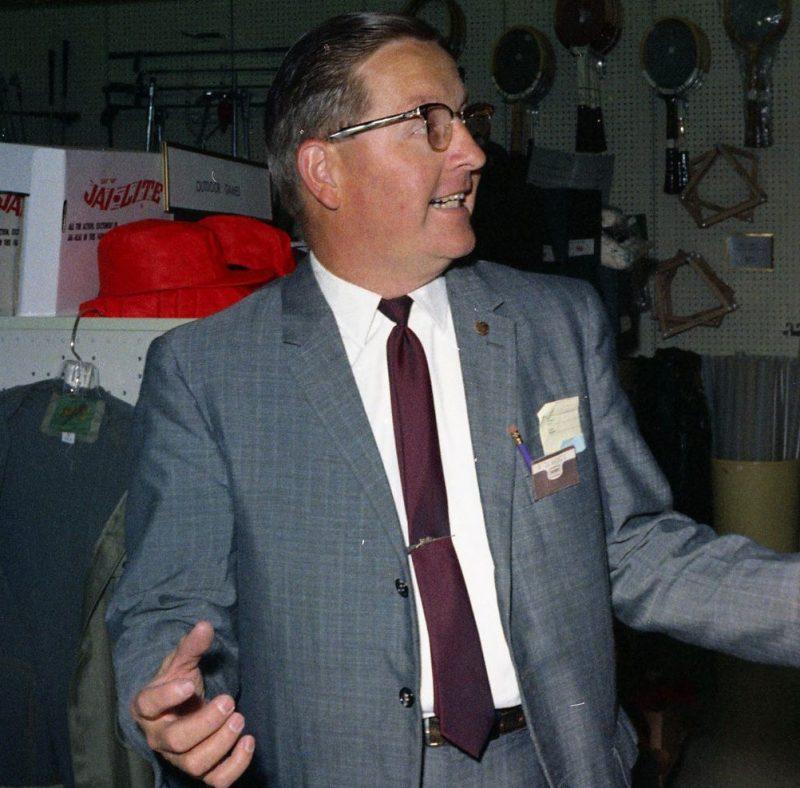 Mastering the Perfect Sales Pitch: A Comprehensive Guide