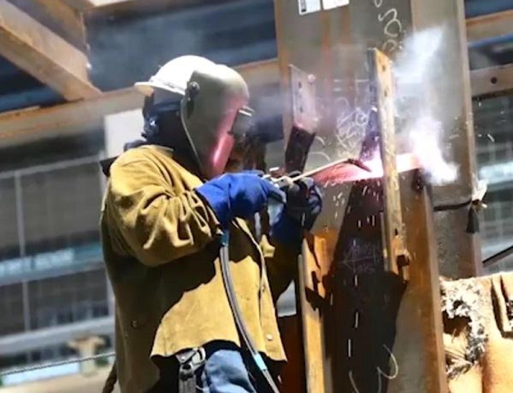 Ensuring Safe Hot Work on Enclosed Structures in Shipyards